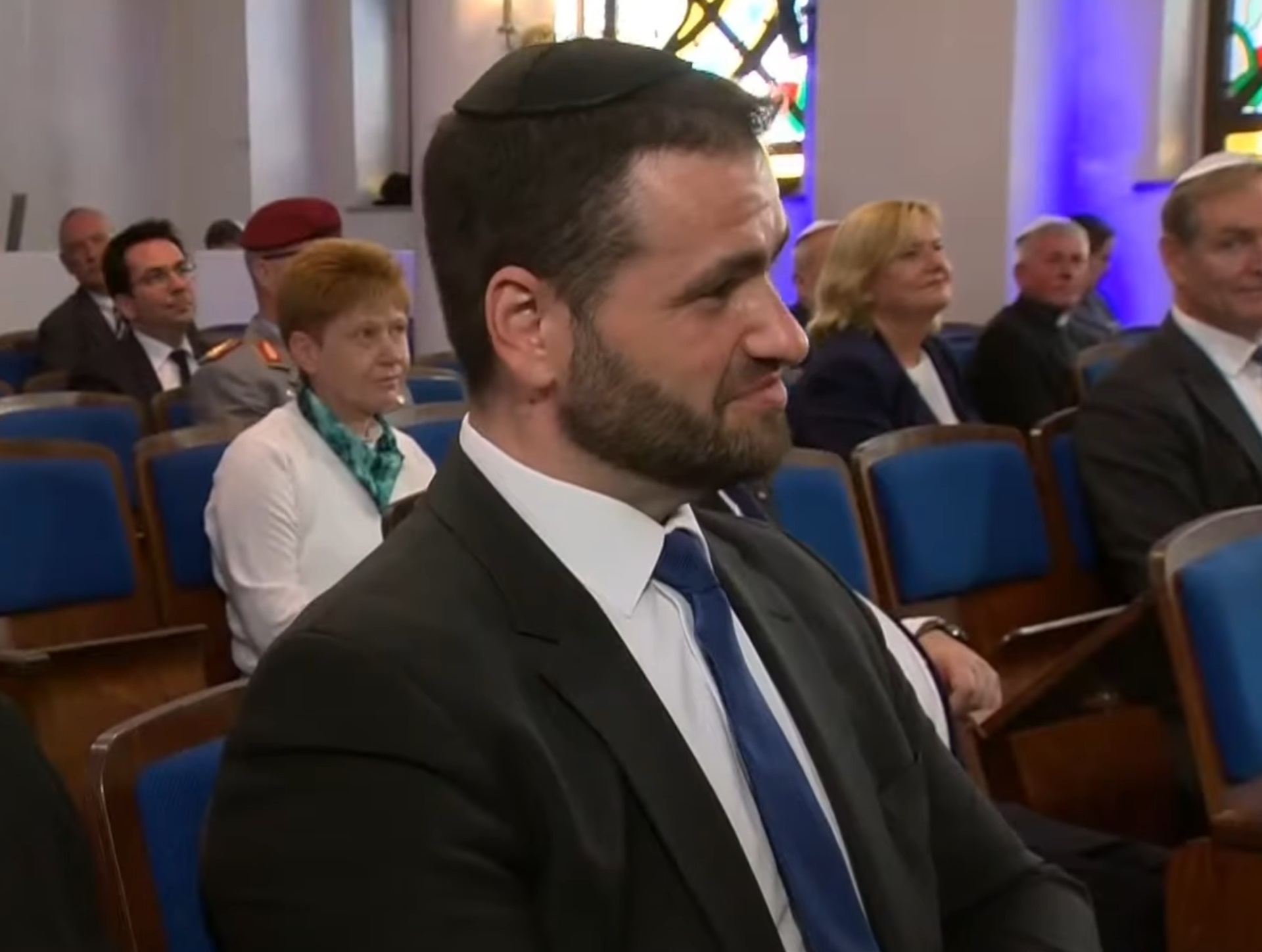 Duits leger heeft voor het eerst in 100 jaar weer een legerrabbijn ...